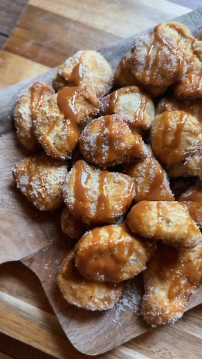 Hannah Taylor | Caramel sugar pretzel bites using @kingarthurbaking new mix kit! #recipe #kingarthurbaking #kingarthurbakingpartner #baking | Instagram