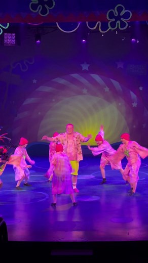 Excited for our first show tomorrow 🤩#spongebobthemusical