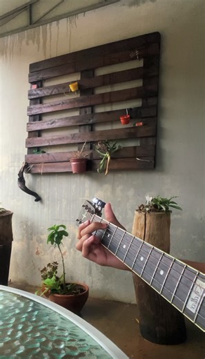 just a random riff i came up with. #guitartok #indie #midwestemo #fyp #guitarriff