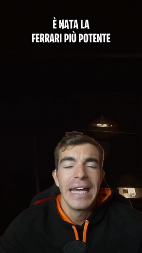 La più POTENTE e VELOCE si *sempre: Ferrari F80È nata a Maranello la nuova Ferrari F80, quest’auto sarà in produzione fino all’80esimo compleanno di Ferrari, ovvero fino al 2027. Da un punto di vista stilistico quest’auto si ispira al modello di Ferrari che negli ultimi 2 anni ha vinto la 24h di Le Mans. È la prima Ferrari speciale a non montare un motore V12 ma bensì un V6 da 900cv a cui si aggiungono 300 cv del motore elettrico per un totale di 1200cv. Lo 0-100 è in soli 2,6 sec. Ad un prezzo 