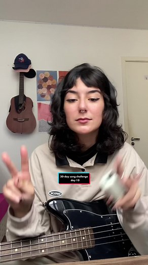 Guitar Loop Pedal Fun with Unique Chords and Bass Lines