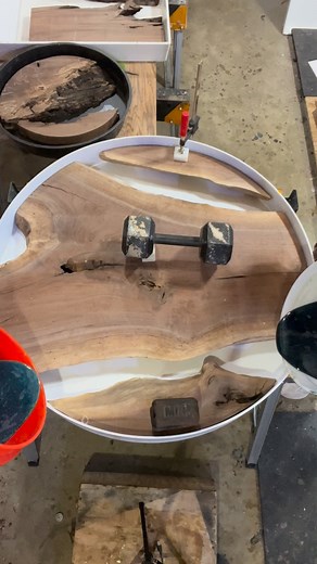 New color combination! Brand new two color pour featuring @meyspring Mermaid Dust and Imperial Emerald! I think these two are gonna blend for a super cool 36” kitchen table. What do y’all think? @superclearepoxy Liquid Glass Deep Pour Epoxy @black_forest_sawmill Walnut @jeffmacksupply 36” HDPE Mold #epoxy #epoxyresin #resinart #kitchendecor #homedecor | Fat Cat Wood Works LLC