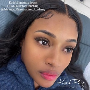 Healed after 1 session and before touch up. Please note: all procedures require 2 sessions to complete the look. For appointments in Illinois, please contact (815) 768-5784 🔴 𝐓𝐨 𝐫𝐞𝐠𝐢𝐬𝐭𝐞𝐫 𝐟𝐨𝐫 𝐂𝐋𝐀𝐒𝐒, 𝐩𝐥𝐞𝐚𝐬𝐞 𝐠𝐨 𝐭𝐨 https://advancemicroblading.com/training/ ————————————————————— 📍Plainfield, IL - December 8/9/10 (Chicago area) 3-Day Microblading & Manual Shading ————————————————————— 📍Plainfield, IL - December 10/11/12 (Chicago area) 3-Day Brow Masterclass —————————————