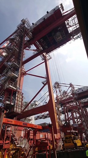 10K views · 65 reactions | Complete job asset #everyonehighlights #viralreelschallenge #facebookviral | Chief celebritie equipment operator icon9 | Facebook