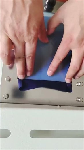 Pocket folding and ironing for many kinds of shape pocket