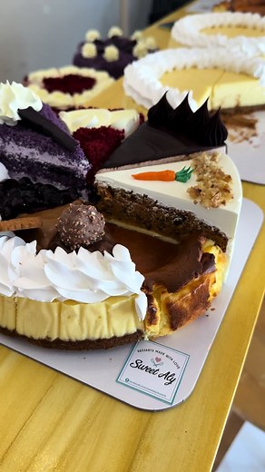 Sweet Aly cake sampler 🫶🏻 #sweetalydesserts #fyp #foryou #fypシ #carrotcake #chocolatecake #redvelvet #ube #blueberry #biscoff #nutella #ferrero #basqueburntcheesecake