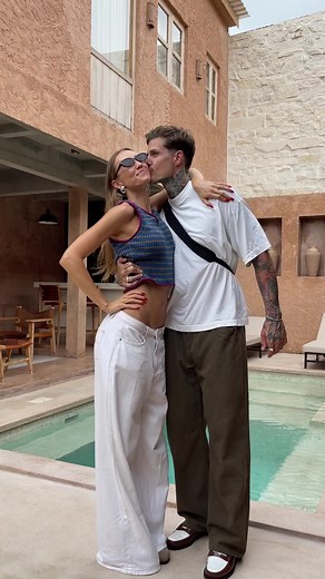 Stylish Poolside Outfits for Summer