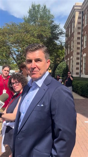 Here's why ESPN "College GameDay" host Rece Davis is defending Theo Von as guest picker before Alabama vs. Vanderbilt. | Tidesports.com
