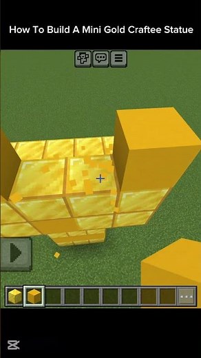How To Build A Mini Gold Craftee Statue ⛏️ 🗡️ #minecraft #shorts #foryou (Credit In Description)
