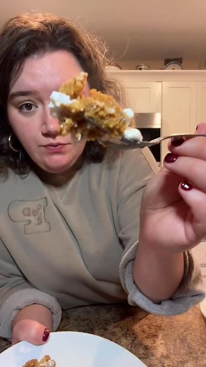 11K views · 1.1K reactions | Straight outta my Grannies recipe book 不旅 recipe in description below Deep dish pie shell 1 cup sugar 1½ cups canned pumpkin ½ cup evaporated milk 2 eggs 2 tablespoons honey ¼ teaspoon salt 2 teaspoon pumpkin pie spice 1 tablespoon butter Bake at 375 for 70-80 minutes #pumkinpie #thanksgiving #recipe #holidayfoods #reels | Katie Combs | Facebook