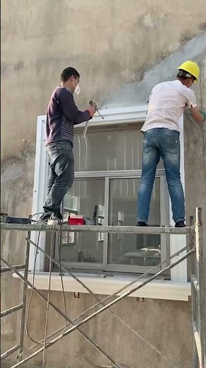 Installation of precast concrete window casings