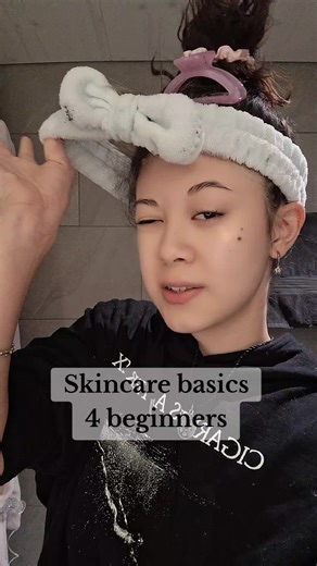 Skincare basics 4 beginners 🌸 how to layer skincare like a pro #skincarelayering #skincare #beginners #skincaretips #skincaretutorial