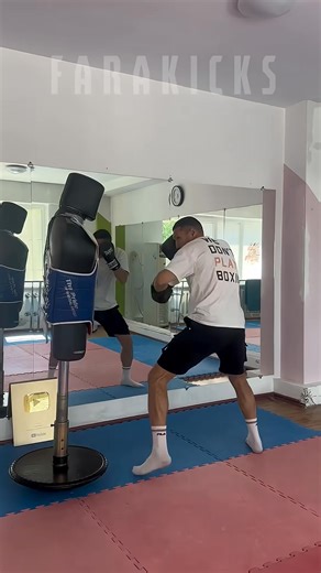 Boxing VS kickboxing #boxing #kickboxing #muaythai #mma #usa | Carlossanchezbox