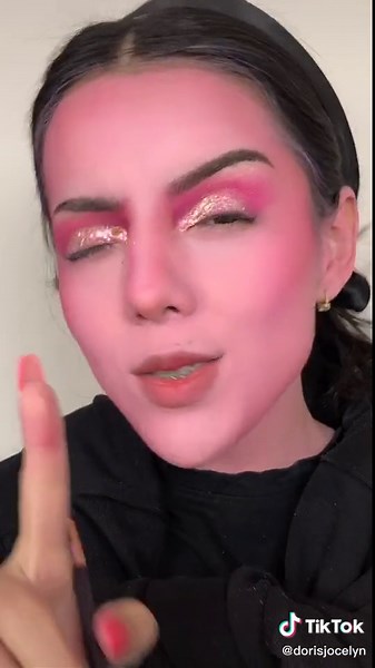 Draculaura 💕 ✨ ib: @charlottelooks #draculaura #monsterhigh #maquillaje #dorisjocelyn