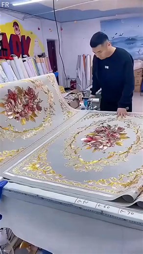 【🍽️ Quickly refresh your dining table｜Waterproof and oil-proof printed tablecloth】 Stains can be wiped away immediately, and the PVC material is durable and easy to care for✨ Exquisite floral patterns embellish the home, and the use of environmentally friendly materials makes it safer to use ~ suitable for dining tables, coffee tables, and desks, and can be matched with various colors! #Tablecloth #USHomeDecor #KitchenDecor #PartyEssentials #HomeStyling ✨ Click to get started and create the per
