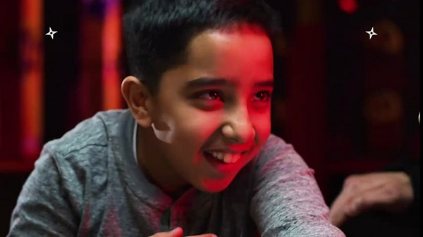 Slap Ninja Game - Electronic Game, Skill and Action Game, Fun Zapping Hand Slap Game, Lightning Fast Reaction, Who is Faster… You Or The Ninja Master, Joking Party Game, Fast Paced