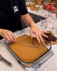 277K views · 788 reactions | Apple Orchard Cinnamon Rolls! An apple-solutely delicious dessert  | Chefclub Network | Facebook