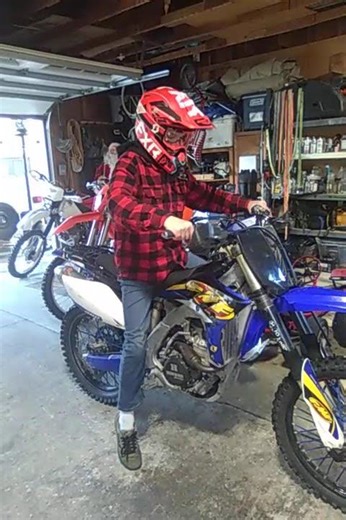 Yamaha yz250f start up and rev #yz250f #coldstart