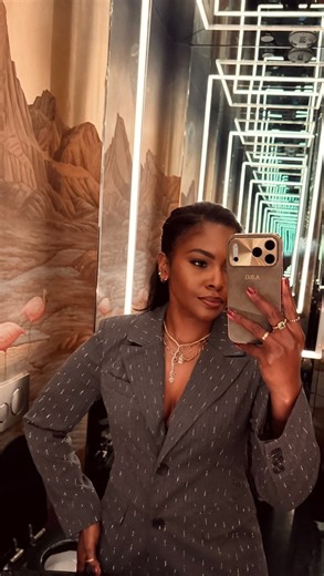 Alicia B Gettys on Instagram: "Just trying to put you guys on. Comment’SHOP’ for spray. I also included this CHIC bodysuit"