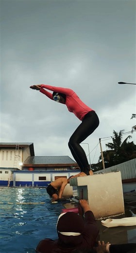 Practice-Fundive-Repeat🤸🏻‍♀️🏊🏻‍♀️ With @sobat.wiken #freedive #freediving #videographer #videography #content #contentcreator #cinematic #editor #freediving #fyp #fypage #fyppppppppppppppppppppppp #fypツ #fypageシ