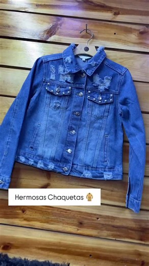 ✨¡Luce con estilo con nuestras chaquetas de jeans para dama!✨ Descubre la combinación perfecta de moda y comodidad con nuestras elegantes chaquetas de jeans. Diseñadas para resaltar tu estilo único y brindarte ese toque casual chic que tanto te encanta. 🧥 👗 Características Destacadas: - Diseños Exclusivos: Modelos modernos y versátiles que se adaptan a cualquier ocasión. - Calidad Superior: Denim de alta calidad para un look duradero y resistente. - Comodidad Incomparable: Ajuste perfecto que 