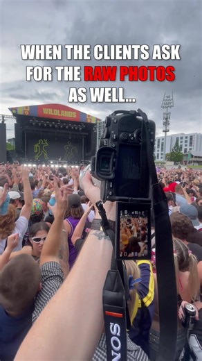 Do you give your clients the RAWs? #photography #photoshoot #fyp #foryoupage #musicphotography #musicphotographer #festival