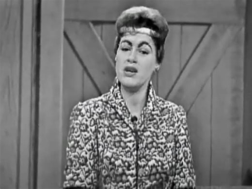 614K views · 41K reactions | 62 years ago today on January 10, 1962 . . . Decca released Patsy Cline's "She's Got You". The song, written by Hank Cochran, immediately went to #1 on Billboard magazine's Hot Country Singles chart. | GatorRock | Facebook