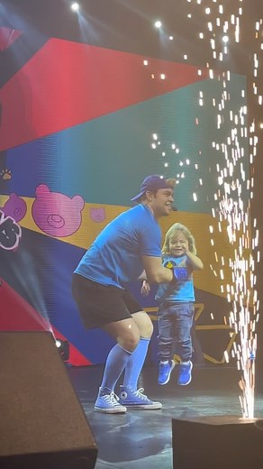 Luccas Neto on Instagram: "Tempo vai devagar 🥺"