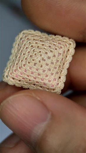 Tiny Tiny Crochet: Mastering Microcrocheting Techniques