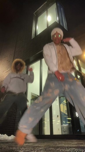 Bye bye! Smoke it off💨(W/@𝓓𝓸𝓷𝓲 ✞ )#fyp #fashion #dance #jrxnvy #2023