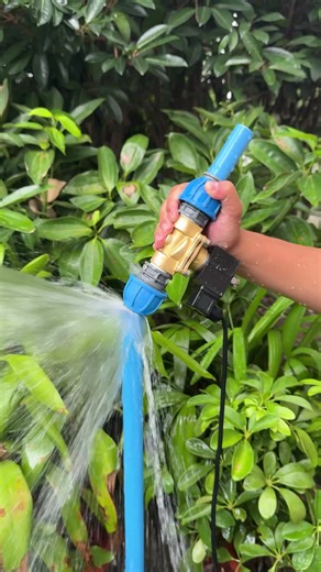 Guess the Country with 3-Letter Pipe Codes