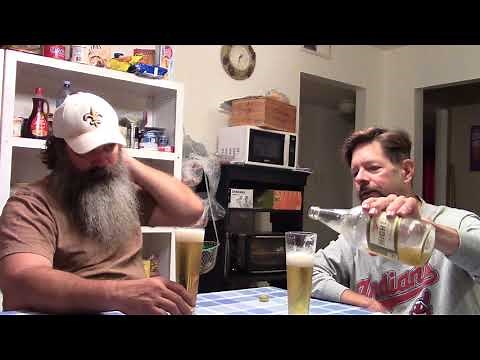Louisiana Beer Reviews: Miller High Life (duo review)