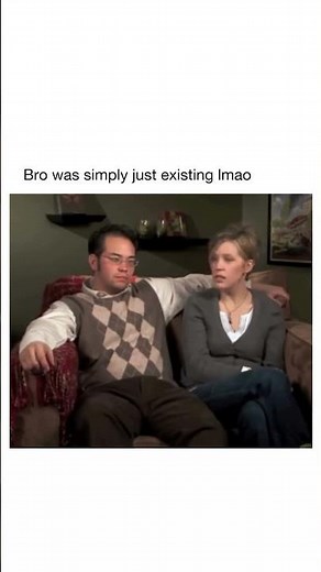 Ladies, is it annoying to inhale oxygen? 💀