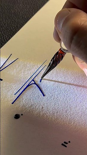 How to sign the letter T?