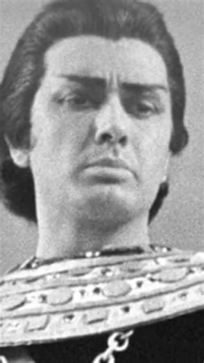 Franco Corelli Live Explosive high B flat *L'borrita rivale a me sfuggia" at Aida Act 4