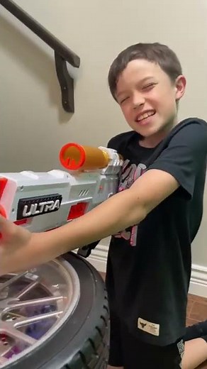 NERF FORTNITE BATTLE