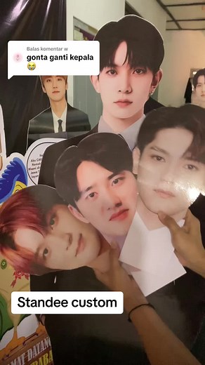 Custom Standee with Interchangeable Heads for Graduation - Mas Sandy's Standee