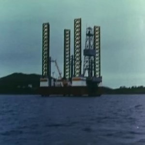 Den 2. juni 1970, offentliggjør Phillips at Ekofisk kan være et gigantfelt. Ett år senere starter produksjonen. 👉 I går kom den gledelige nyheten om forlengelse av lisenser i Ekofisk-området fram til 2048! Det gir potensial for nesten 80 års levetid. Tre generasjoner med velferd – heia Ekofisk 🤩 | Offshore Norge