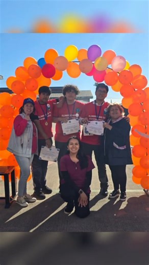 Liceo Bicentenario M. Montt on Instagram: "📣Finalización Olimpiadas de Matematica, nivel 4to medio.🔣 🥇1er lugar: 4°C Ricardo Jara Juan Peña Alejandro Sánchez 🥈2do Lugar: 4°D Estefania Aguilera Amaya Sepúlveda Damaris Wicke 🥉3er lugar: 4°B Simón Barría Ayelen López Claudio Ñanco"