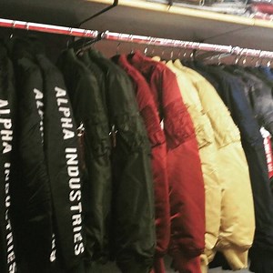 37K views · 218 reactions | ❌ ALPHA INDUSTRIES bei CODE 69 street- & sportswear in Essen | ❌ Wir haben für Euch gut eingekauft. Der Winter kann kommen. ➡️ Code 69 street- & sportswear | Hachestr. 27 | 45127 Essen | MO - SA von 12:00 - 19:00 Uhr | www.code69.de  | Code 69 street- & sportswear | Facebook