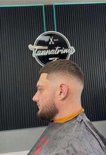 Textured Top with a boxed fringe 🌊 Styled with Texture Powder for that natural look 🔥 #leicester #hairproductreview #hairpowder #texturedhair