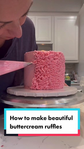 Buttercream Ruffles Tutorial for Stunning Cake Designs
