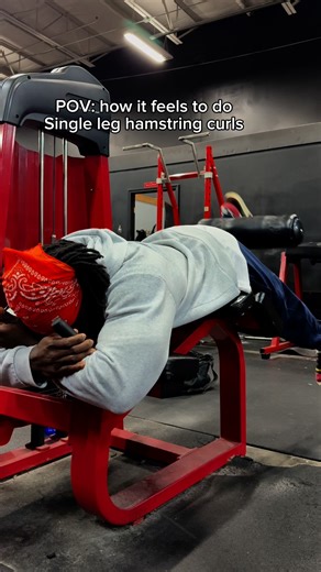I think I will stick to seat hamstring curls 😆😆😆 Follow for more fitness and workout tips #reels #foryou #motivation #fitnessmotivation #fitness #mentality #workout #training #arnoldschwarzenegger #musclegain #abs #biceps | Atanga Gidel