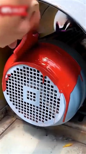 Don’t worry! Our Water-based Metal Rust Remover will help you solve the problem easily. It is the easiest-to-apply, fastest drying rust converter.🪮🪣 | Rcpos-01