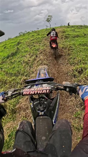 CRF250 Motorcross Journey: Thrills on Two Wheels