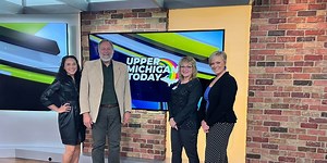 Make a positive difference in a patient’s life by volunteering at UPHS