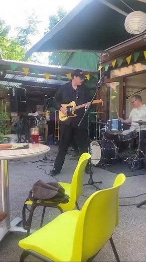 No particular place to go telecaster guitar live in Devizes