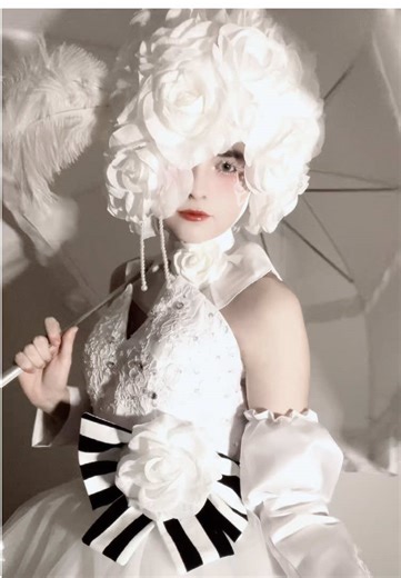 Finally brought doll back.. with her actual outfit!!! I’ve been cosplaying her since 2021 and I’ve only just gotten her actual fit 👅 - - Also guys I’m back after my long break! - - - #blackbutlercosplay #kuroshitsuji #blackbutler #kuroshitsuji #dollcosplay #bookofcircus #bookofcircuscosplay #dollbookofcircus #bookofcircusdoll #cielphantomhive #ladyciel #elizabethmidford #fypage #bestnonbinary