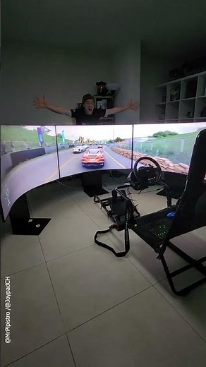 Triple screen racing setup (Samsung Odyssey Ark)