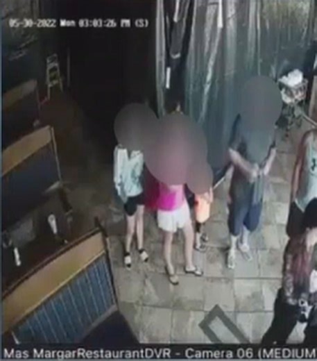 ‘We get treated roughly everyday’: Restaurant shares stories of rude customers